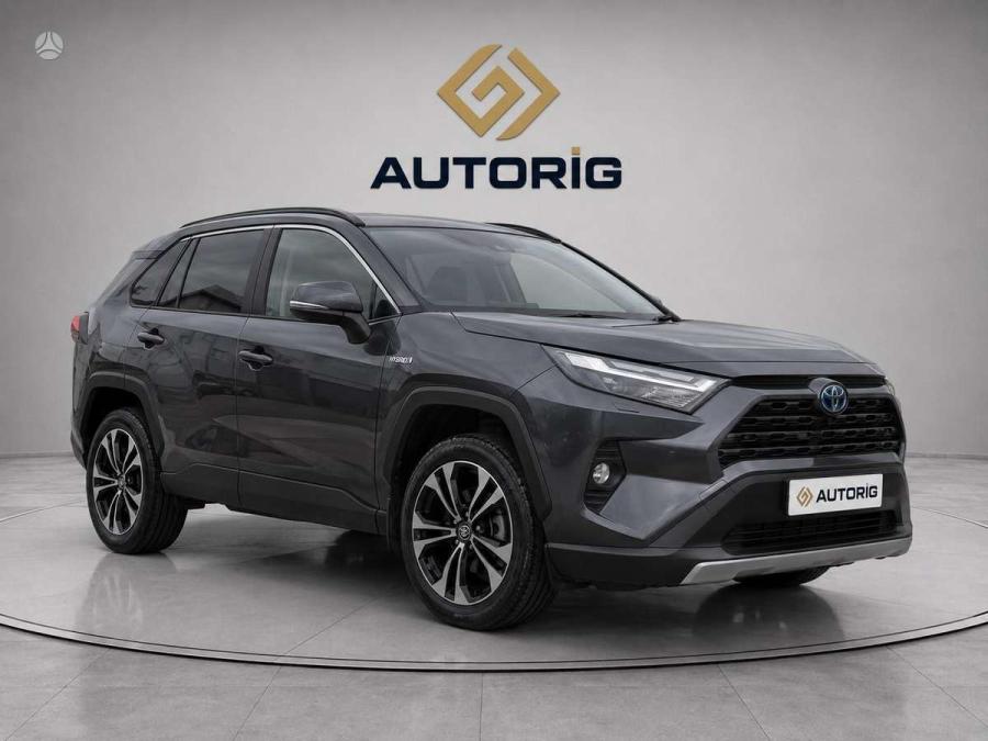 Серый Тойота РАВ 4 2020 в Клайпеда, объемом двигателя 2.49 л и пробегом 93 тыс. км за 29495 €, фото 1 на AUTOMOTO.COM.LV