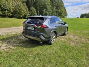 Pelēks Toyota RAV4 2020 Rīga, ar dzinēja tilpumu 2.50 L un nobraukumu 136 tūkst. km par 25000 €, foto 6 vietnē AUTOMOTO.COM.LV