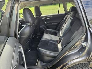 Pelēks Toyota RAV4 2020 Rīga, ar dzinēja tilpumu 2.50 L un nobraukumu 136 tūkst. km par 25000 €, foto 11 vietnē AUTOMOTO.COM.LV