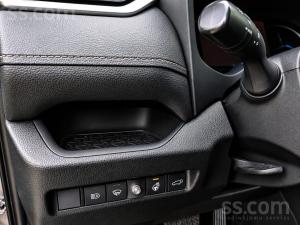 Серый Тойота РАВ 4 2020 в Рига, объемом двигателя 2.50 л и пробегом 135 тыс. км за 26900 €, фото 10 на AUTOMOTO.COM.LV