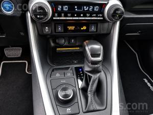 Серый Тойота РАВ 4 2020 в Рига, объемом двигателя 2.50 л и пробегом 135 тыс. км за 26900 €, фото 11 на AUTOMOTO.COM.LV