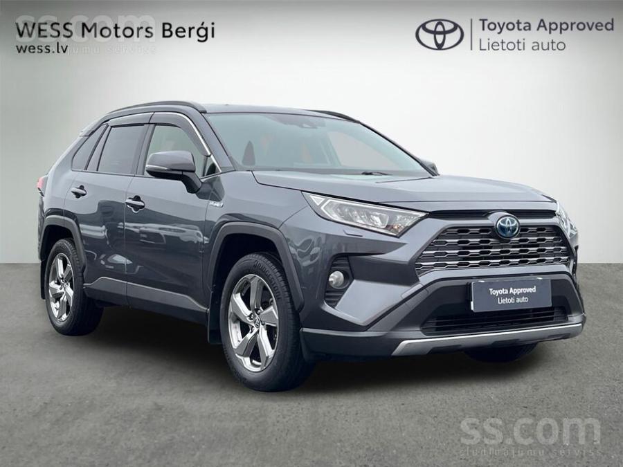 Grey Toyota RAV4 2020 in Riga, with an engine capacity of 2.50 L and mileage of 73 thousand km for 27990 €, photo 26 on AUTOMOTO.COM.LV