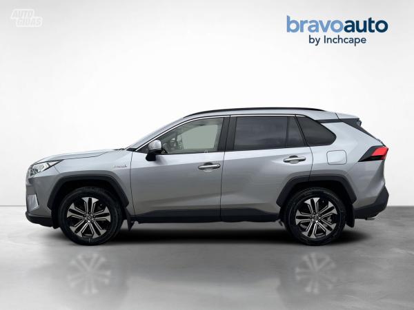 Тойота РАВ 4 2020 в Каунас на AUTOMOTO.COM.LV Серый Тойота РАВ 4 2020 в Каунас, объемом двигателя 2.50 л и пробегом 127 тыс. км за 26472 €, фото 3 на AUTOMOTO.COM.LV