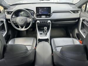Pelēks Toyota RAV4 2020 Kauņa, ar dzinēja tilpumu 2.50 L un nobraukumu 135 tūkst. km par 26992 €, foto 16 vietnē AUTOMOTO.COM.LV