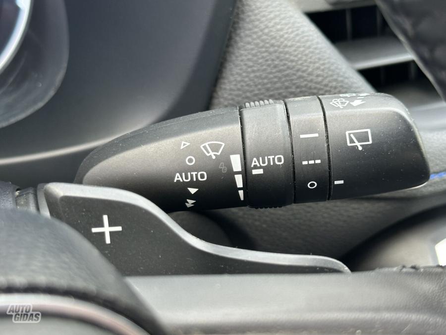 Pelēks Toyota RAV4 2020 Kauņa, ar dzinēja tilpumu 2.50 L un nobraukumu 135 tūkst. km par 26992 €, foto 21 vietnē AUTOMOTO.COM.LV