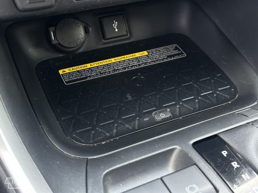 Pelēks Toyota RAV4 2020 Kauņa, ar dzinēja tilpumu 2.50 L un nobraukumu 135 tūkst. km par 26992 €, foto 28 vietnē AUTOMOTO.COM.LV