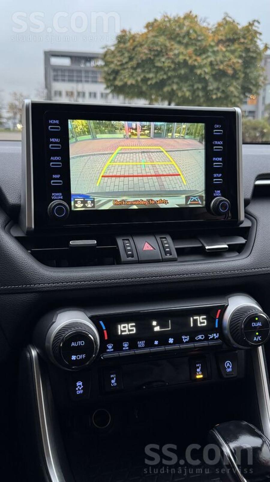 Pelēks Toyota RAV4 2020 Rīga, ar dzinēja tilpumu 2.00 L un nobraukumu 144 tūkst. km par 19500 €, foto 17 vietnē AUTOMOTO.COM.LV