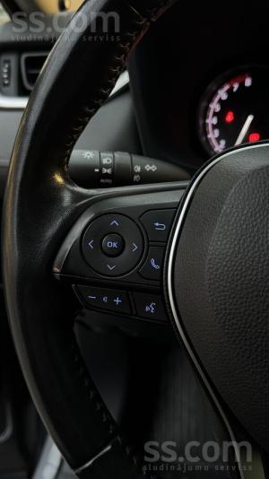 Pelēks Toyota RAV4 2020 Rīga, ar dzinēja tilpumu 2.00 L un nobraukumu 144 tūkst. km par 19500 €, foto 19 vietnē AUTOMOTO.COM.LV