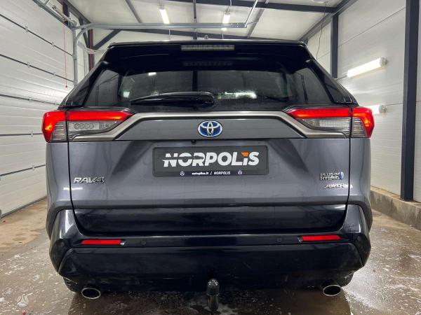 Pelēks Toyota RAV4 2021 Viļņa, ar dzinēja tilpumu 2.49 L un nobraukumu 325 tūkst. km par 21417 €, foto 6 vietnē AUTOMOTO.COM.LV