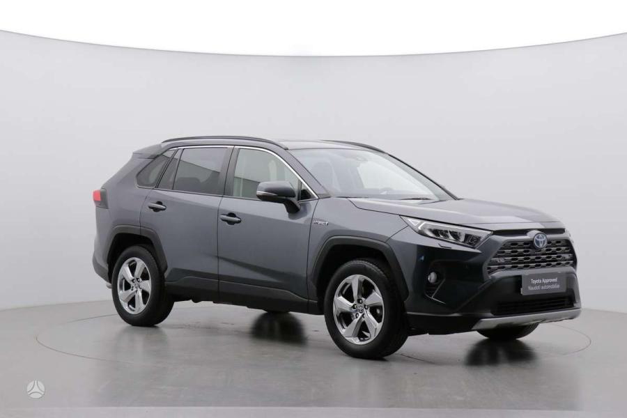 Grey Toyota RAV4 2021 in Vilnius, with an engine capacity of 2.49 L and mileage of 64 thousand km for 31900 €, photo 19 on AUTOMOTO.COM.LV