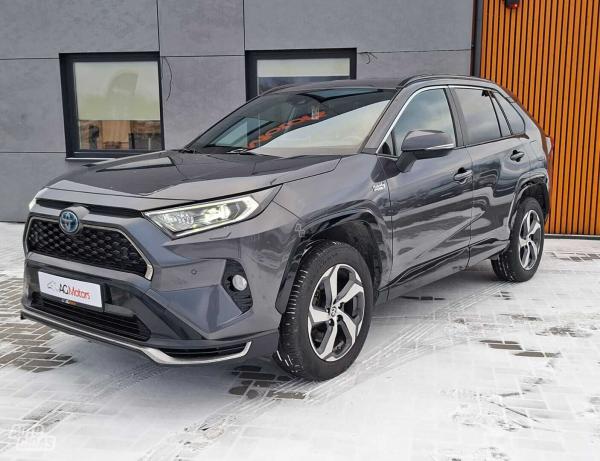 Pelēks Toyota RAV4 2021 Viļņa, ar dzinēja tilpumu 2.50 L un nobraukumu 122 tūkst. km par 30990 €, foto 1 vietnē AUTOMOTO.COM.LV
