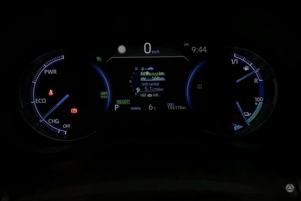 Pelēks Toyota RAV4 2021 Viļņa, ar dzinēja tilpumu 2.49 L un nobraukumu 155 tūkst. km par 30800 €, foto 11 vietnē AUTOMOTO.COM.LV
