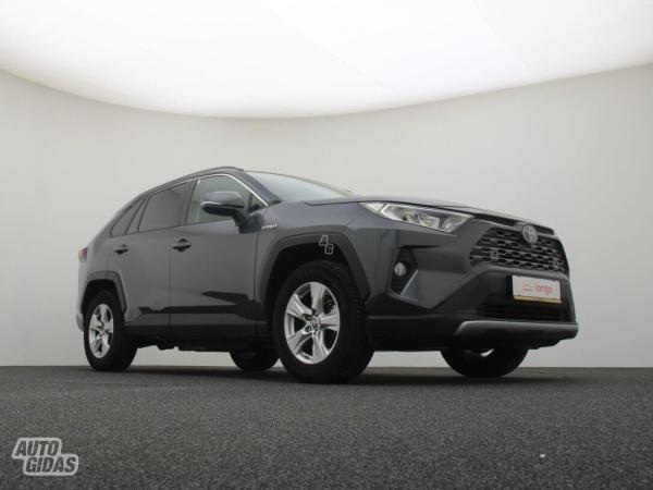 Pelēks Toyota RAV4 2021 Viļņa, ar dzinēja tilpumu 2.50 L un nobraukumu 173 tūkst. km par 24499 €, foto 11 vietnē AUTOMOTO.COM.LV