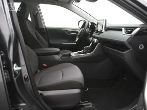 Pelēks Toyota RAV4 2021 Viļņa, ar dzinēja tilpumu 2.50 L un nobraukumu 184 tūkst. km par 23299 €, foto 14 vietnē AUTOMOTO.COM.LV
