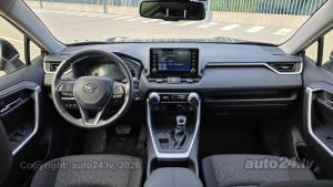 Pelēks Toyota RAV4 2021 Tallina, ar dzinēja tilpumu 2.00 L un nobraukumu 69 tūkst. km par 24900 €, foto 9 vietnē AUTOMOTO.COM.LV
