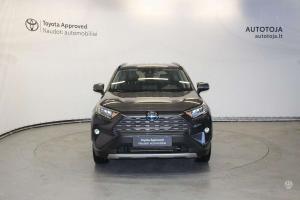 Grey Toyota RAV4 2021 in Kaunas, with an engine capacity of 2.49 L and mileage of 160 thousand km for 27500 €, photo 6 on AUTOMOTO.COM.LV