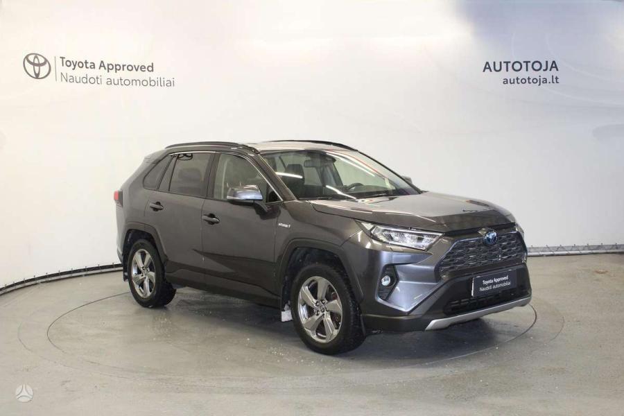Grey Toyota RAV4 2021 in Kaunas, with an engine capacity of 2.49 L and mileage of 160 thousand km for 27500 €, photo 19 on AUTOMOTO.COM.LV