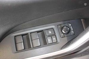 Grey Toyota RAV4 2021 in Kaunas, with an engine capacity of 2.49 L and mileage of 160 thousand km for 27500 €, photo 23 on AUTOMOTO.COM.LV