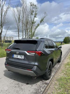 Grey Toyota RAV4 2021 in Alytus, with an engine capacity of 1.99 L and mileage of 51 thousand km for 23300 €, photo 5 on AUTOMOTO.COM.LV