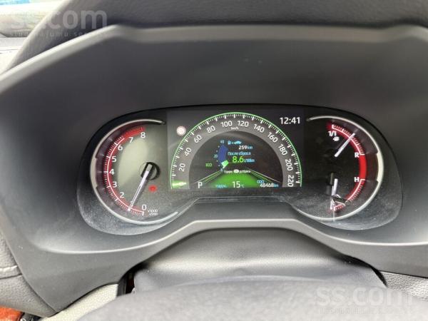 Pelēks Toyota RAV4 2021 Rīga, ar dzinēja tilpumu 2.00 L un nobraukumu 49 tūkst. km par 25700 €, foto 7 vietnē AUTOMOTO.COM.LV