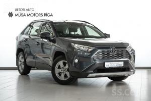 Pelēks Toyota RAV4 2021 Rīga, ar dzinēja tilpumu 2.00 L un nobraukumu 82 tūkst. km par 22900 €, foto 10 vietnē AUTOMOTO.COM.LV