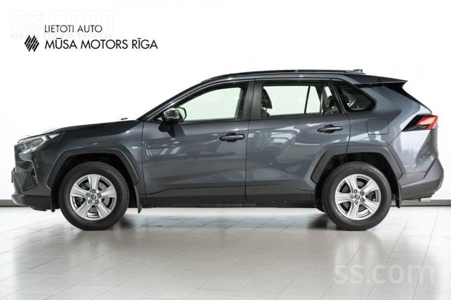 Pelēks Toyota RAV4 2021 Rīga, ar dzinēja tilpumu 2.00 L un nobraukumu 82 tūkst. km par 22900 €, foto 12 vietnē AUTOMOTO.COM.LV