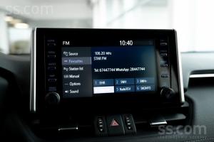 Pelēks Toyota RAV4 2021 Rīga, ar dzinēja tilpumu 2.00 L un nobraukumu 82 tūkst. km par 22900 €, foto 25 vietnē AUTOMOTO.COM.LV
