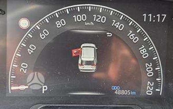 Pelēks Toyota RAV4 2021 Viļņa, ar dzinēja tilpumu 1.99 L un nobraukumu 49 tūkst. km par 25200 €, foto 6 vietnē AUTOMOTO.COM.LV