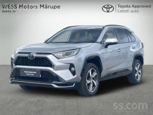 Grey Toyota RAV4 2021 in Riga, with an engine capacity of 2.50 L and mileage of 92 thousand km for 38590 €, photo  on AUTOMOTO.COM.LV