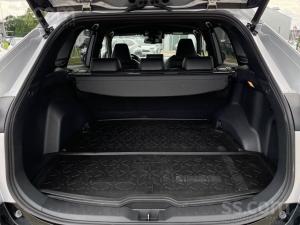 Grey Toyota RAV4 2021 in Riga, with an engine capacity of 2.50 L and mileage of 92 thousand km for 38590 €, photo 11 on AUTOMOTO.COM.LV