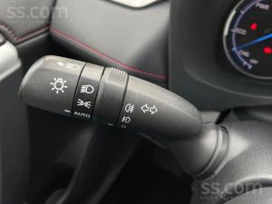 Grey Toyota RAV4 2021 in Riga, with an engine capacity of 2.50 L and mileage of 92 thousand km for 38590 €, photo 24 on AUTOMOTO.COM.LV