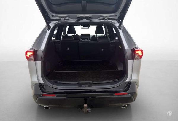 Pelēks Toyota RAV4 2021 Viļņa, ar dzinēja tilpumu 2.49 L un nobraukumu 132 tūkst. km par 33000 €, foto 7 vietnē AUTOMOTO.COM.LV