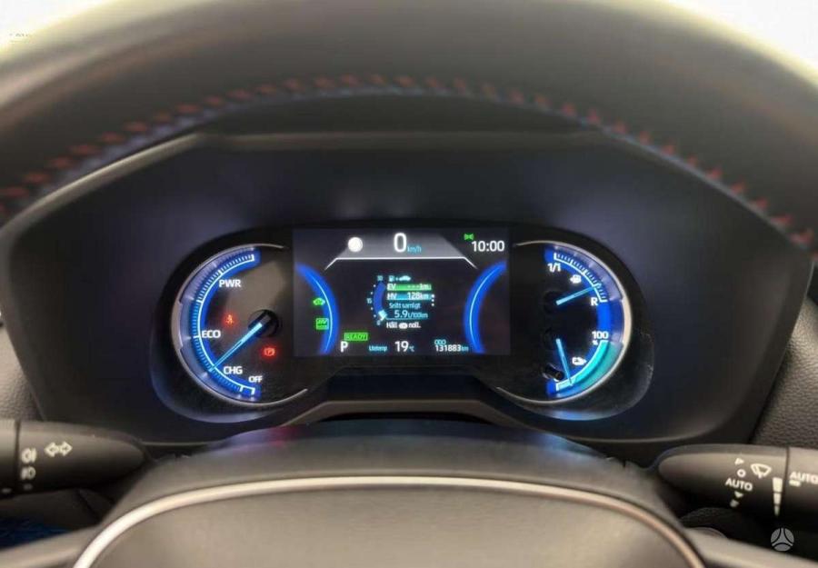 Pelēks Toyota RAV4 2021 Viļņa, ar dzinēja tilpumu 2.49 L un nobraukumu 132 tūkst. km par 33000 €, foto 17 vietnē AUTOMOTO.COM.LV