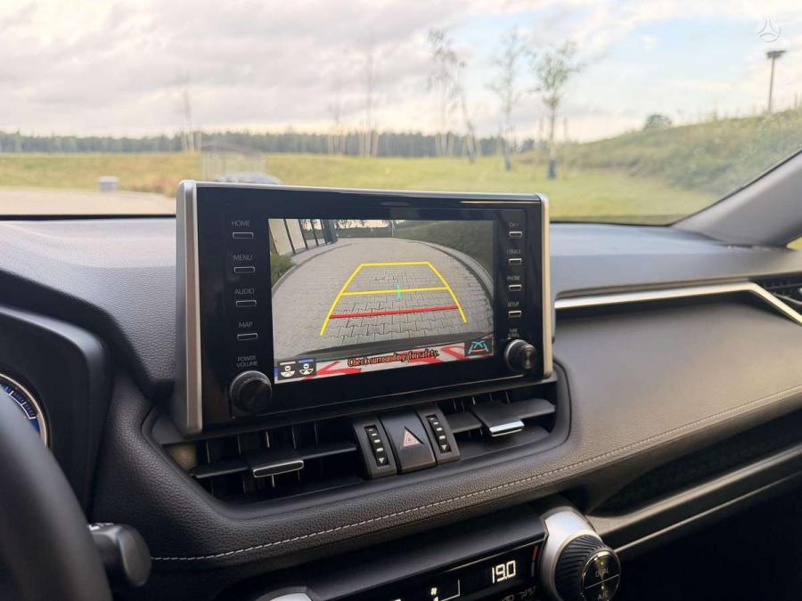 Pelēks Toyota RAV4 2021 Viļņa, ar dzinēja tilpumu 2.49 L un nobraukumu 117 tūkst. km par 26950 €, foto 38 vietnē AUTOMOTO.COM.LV
