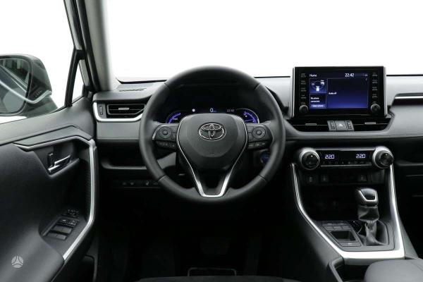 Grey Toyota RAV4 2021 in Vilnius, with an engine capacity of 2.49 L and mileage of 114 thousand km for 30900 €, photo 8 on AUTOMOTO.COM.LV