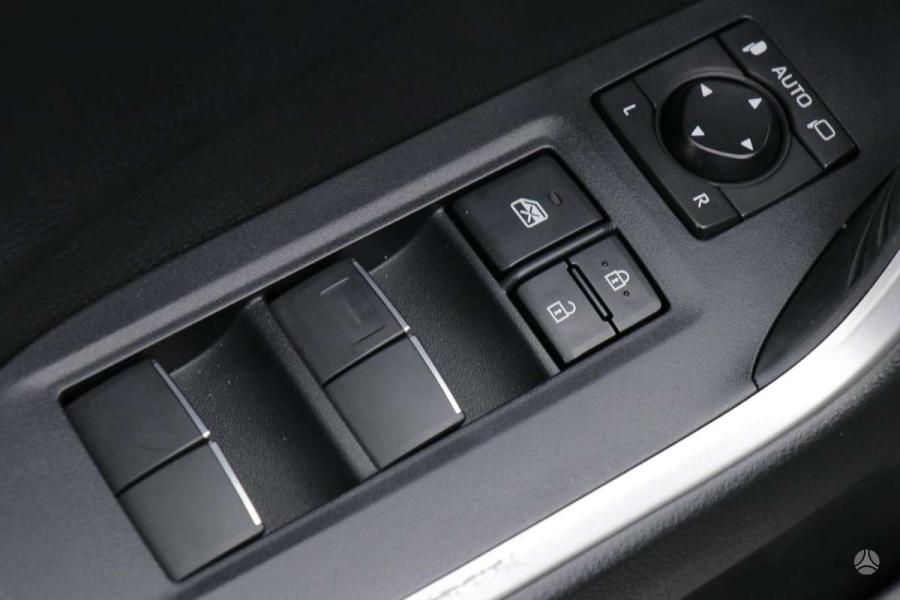 Pelēks Toyota RAV4 2021 Viļņa, ar dzinēja tilpumu 2.49 L un nobraukumu 114 tūkst. km par 30900 €, foto 26 vietnē AUTOMOTO.COM.LV
