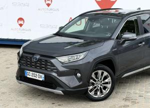 Pelēks Toyota RAV4 2021 Tauragė, ar dzinēja tilpumu 2.49 L un nobraukumu 233 tūkst. km par 21600 €, foto 3 vietnē AUTOMOTO.COM.LV