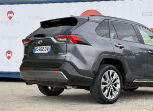 Pelēks Toyota RAV4 2021 Tauragė, ar dzinēja tilpumu 2.49 L un nobraukumu 233 tūkst. km par 21600 €, foto 30 vietnē AUTOMOTO.COM.LV