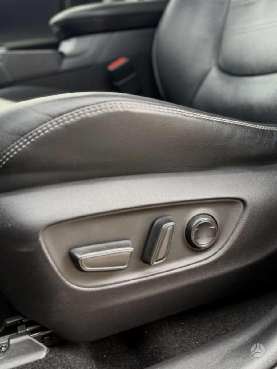 Pelēks Toyota RAV4 2021 Tauragė, ar dzinēja tilpumu 2.49 L un nobraukumu 233 tūkst. km par 21600 €, foto 35 vietnē AUTOMOTO.COM.LV