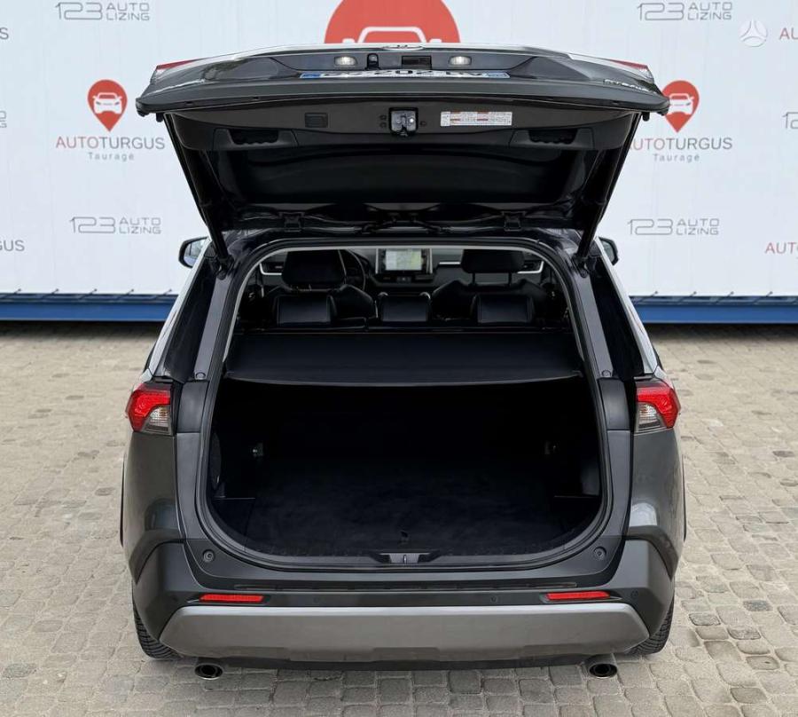 Pelēks Toyota RAV4 2021 Tauragė, ar dzinēja tilpumu 2.49 L un nobraukumu 233 tūkst. km par 21600 €, foto 41 vietnē AUTOMOTO.COM.LV