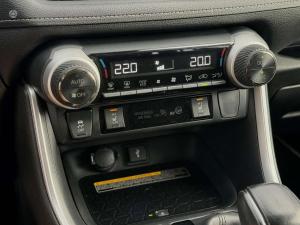 Pelēks Toyota RAV4 2021 Tauragė, ar dzinēja tilpumu 2.49 L un nobraukumu 233 tūkst. km par 21600 €, foto 50 vietnē AUTOMOTO.COM.LV
