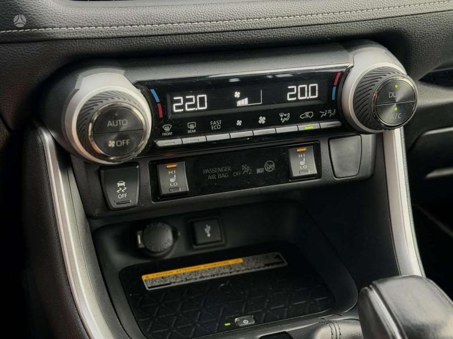Pelēks Toyota RAV4 2021 Tauragė, ar dzinēja tilpumu 2.49 L un nobraukumu 233 tūkst. km par 21600 €, foto 50 vietnē AUTOMOTO.COM.LV