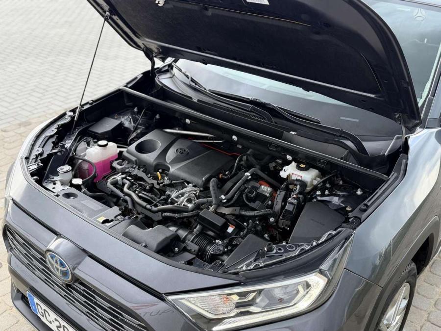 Pelēks Toyota RAV4 2021 Tauragė, ar dzinēja tilpumu 2.49 L un nobraukumu 233 tūkst. km par 21600 €, foto 54 vietnē AUTOMOTO.COM.LV