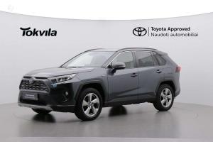 Pelēks Toyota RAV4 2021 Viļņa, ar dzinēja tilpumu 2.49 L un nobraukumu 130 tūkst. km par 29900 €, foto  vietnē AUTOMOTO.COM.LV