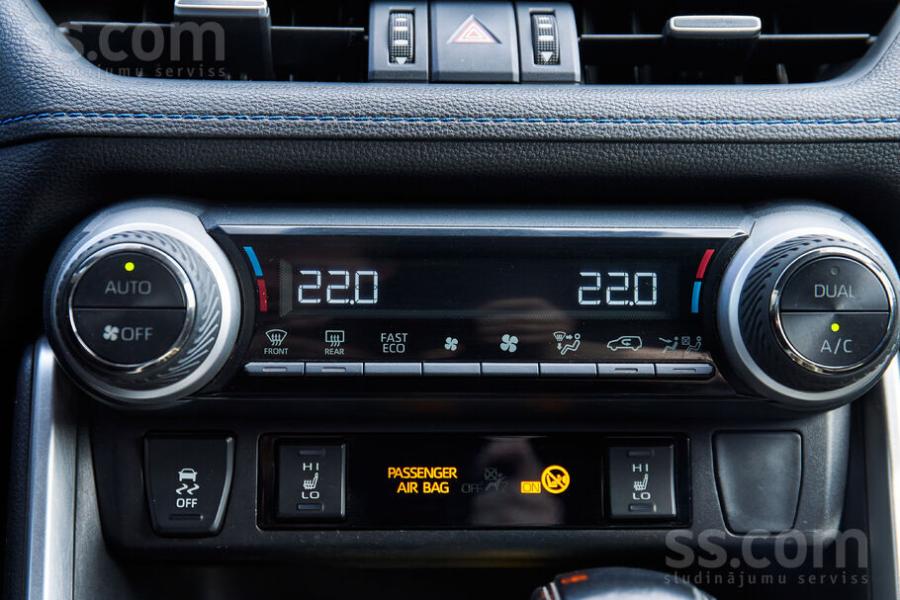 Pelēks Toyota RAV4 2021 Rīga, ar dzinēja tilpumu 2.50 L un nobraukumu 238 tūkst. km par 17000 €, foto 11 vietnē AUTOMOTO.COM.LV
