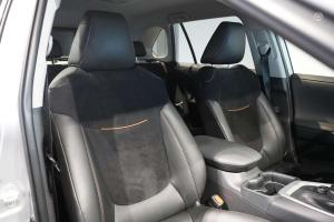 Pelēks Toyota RAV4 2021 Viļņa, ar dzinēja tilpumu 2.49 L un nobraukumu 57 tūkst. km par 29900 €, foto 12 vietnē AUTOMOTO.COM.LV
