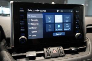 Pelēks Toyota RAV4 2021 Viļņa, ar dzinēja tilpumu 2.49 L un nobraukumu 57 tūkst. km par 29900 €, foto 20 vietnē AUTOMOTO.COM.LV