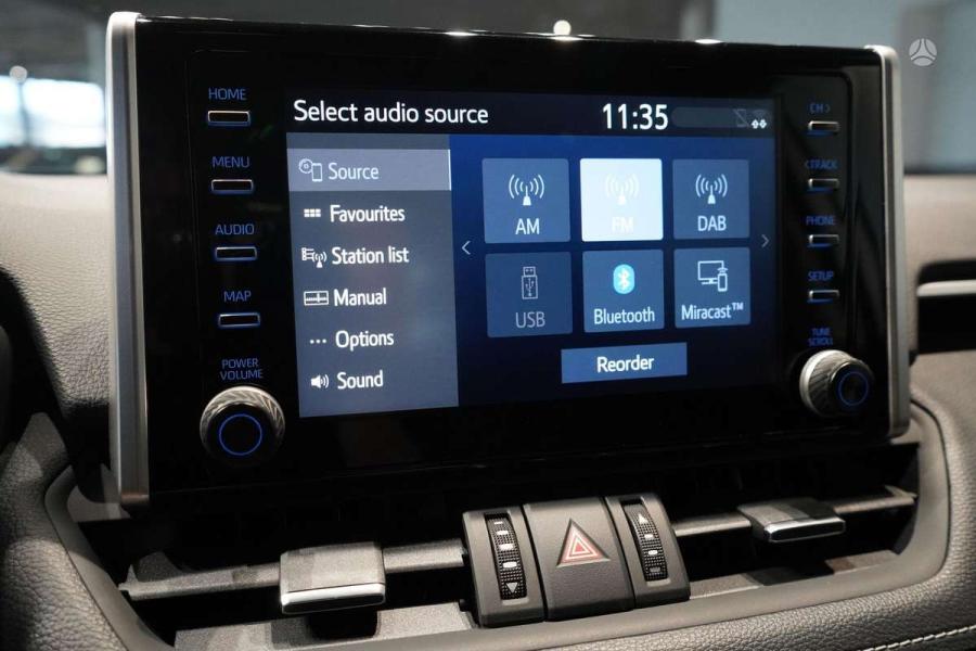 Pelēks Toyota RAV4 2021 Viļņa, ar dzinēja tilpumu 2.49 L un nobraukumu 57 tūkst. km par 29900 €, foto 20 vietnē AUTOMOTO.COM.LV