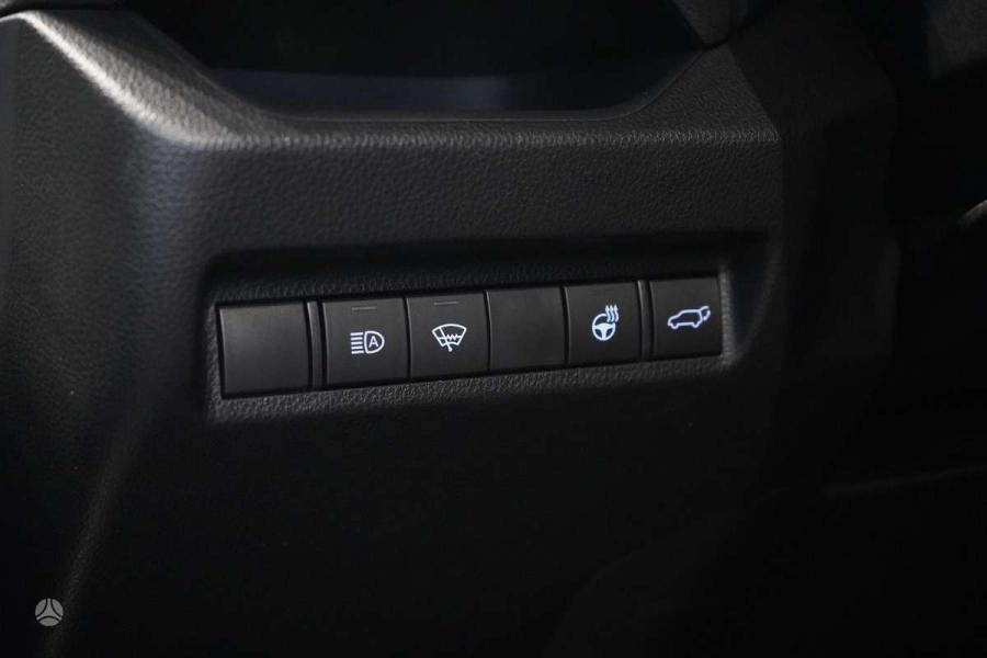 Pelēks Toyota RAV4 2021 Viļņa, ar dzinēja tilpumu 2.49 L un nobraukumu 57 tūkst. km par 29900 €, foto 23 vietnē AUTOMOTO.COM.LV