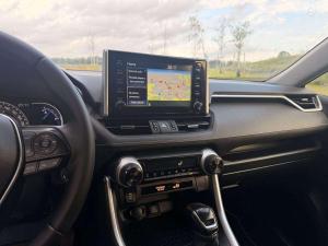 Pelēks Toyota RAV4 2021 Viļņa, ar dzinēja tilpumu 2.49 L un nobraukumu 117 tūkst. km par 26950 €, foto 33 vietnē AUTOMOTO.COM.LV